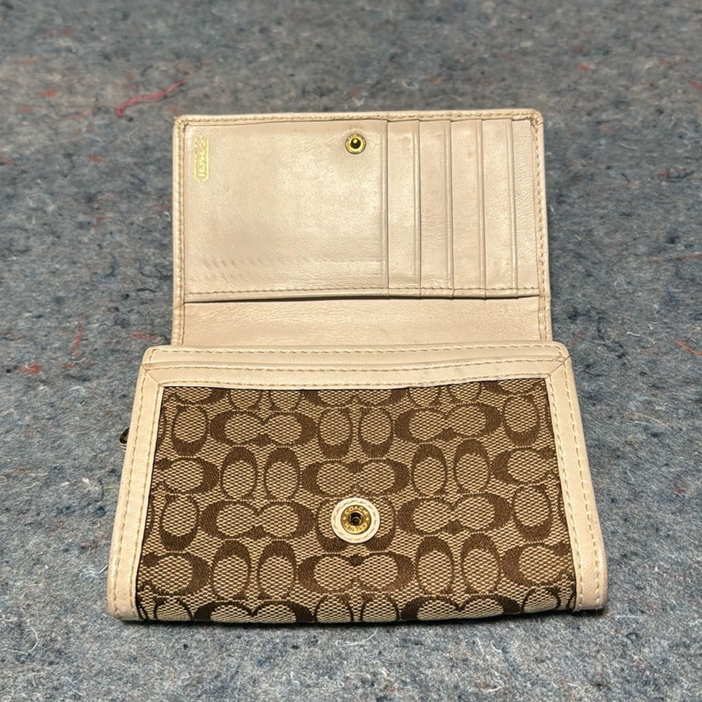 Coach Wallet Tri-Fold - Gem